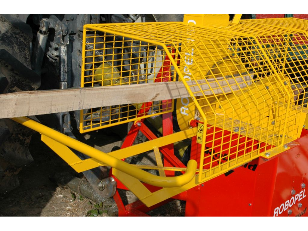 Machine à écorcer les pieux ROBOPEL 150 | RABAUD